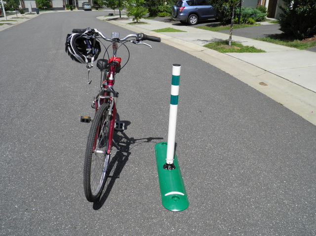 Tuff Curb® XLP™ Low Profile Traffic Separator Curb | 116877 | TAPCO ...